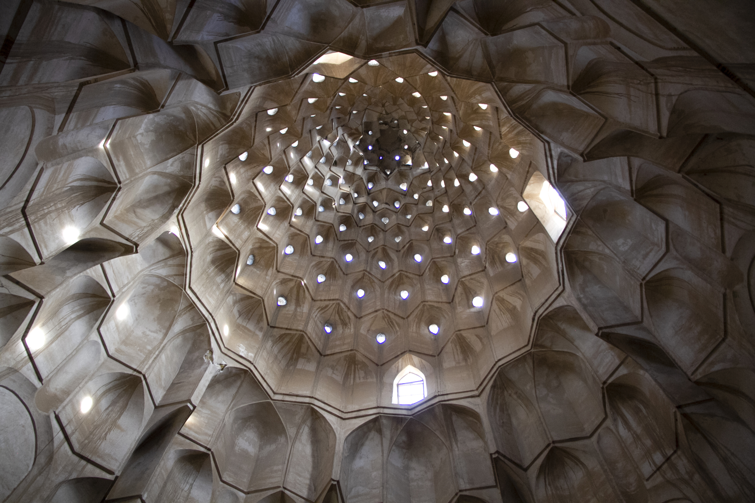 Pattern — Muqarnas, Baghdad – Designed in Iraq