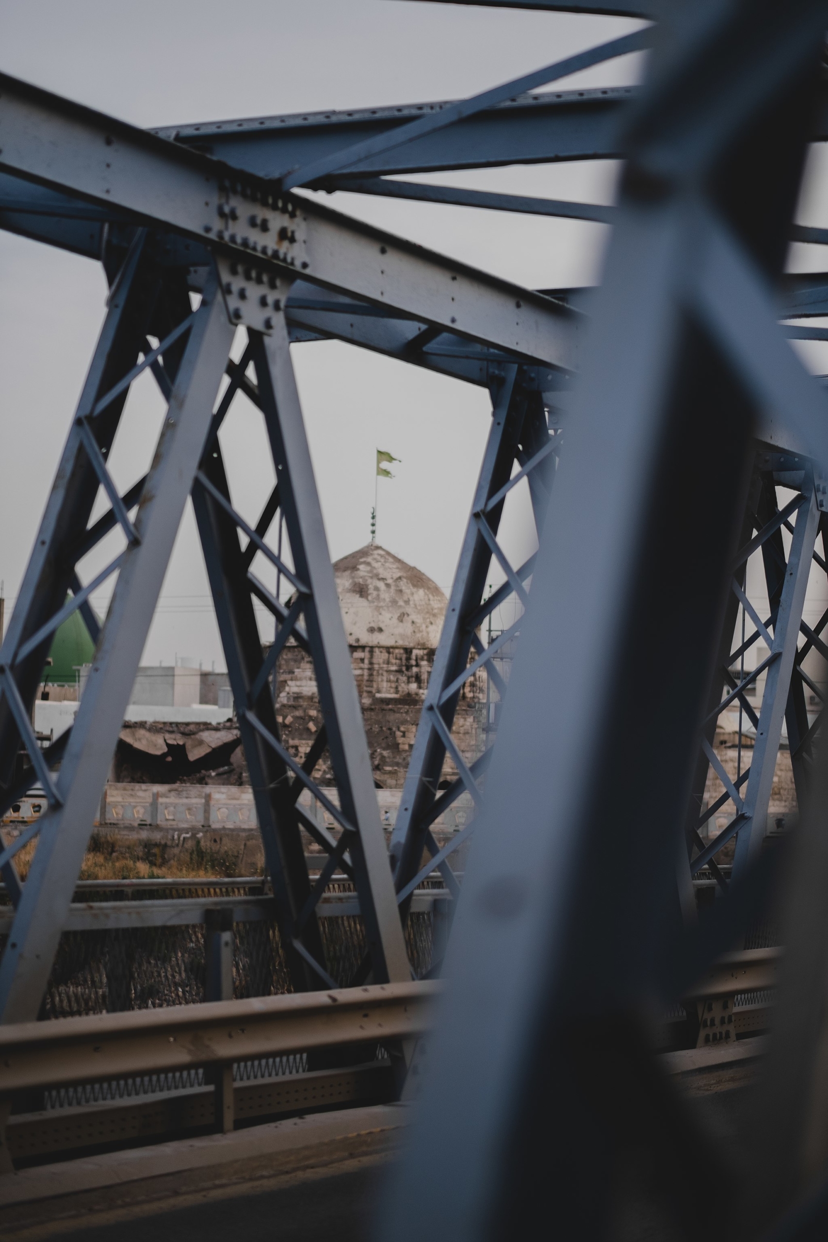 Shape — old Mosul bridge – Designed in Iraq